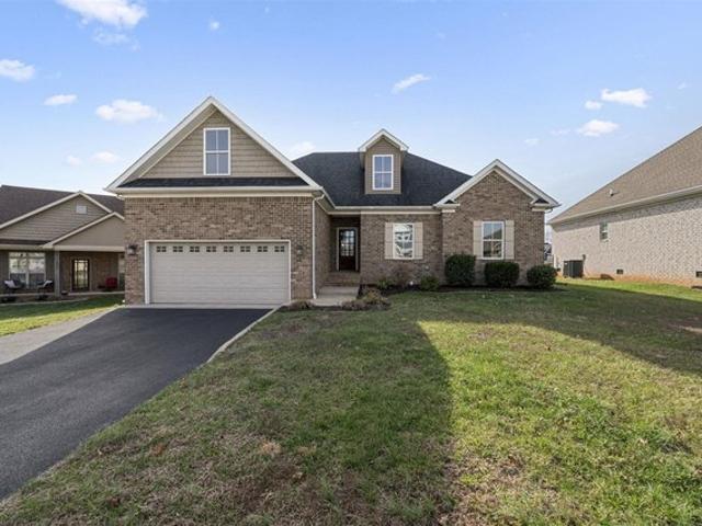 457 Adalynn Cir, Bowling Green, KY 42104