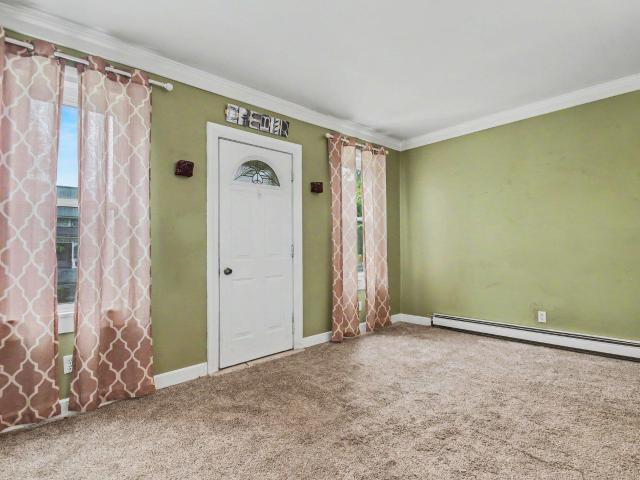 457 E Centennial
