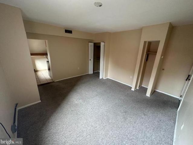 457 Fairmount Ave #2, Philadelphia, PA 19123