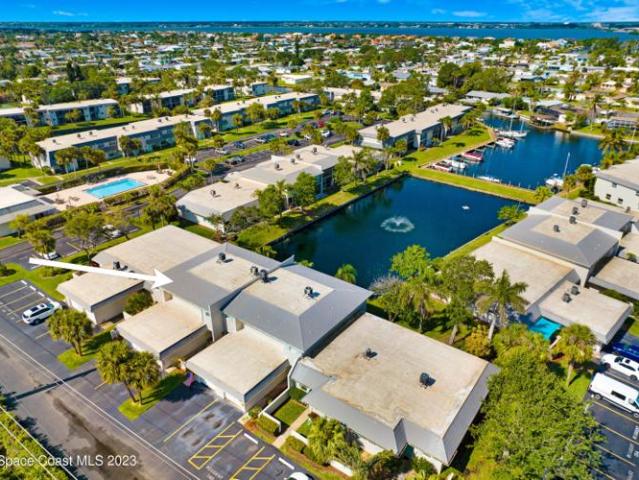 457 Ibis Ln, Satellite Beach, FL 32937