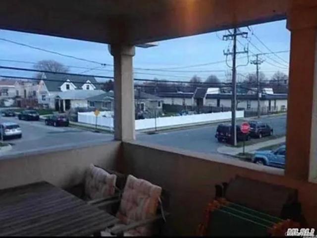 457 Monroe Boulevard Upper