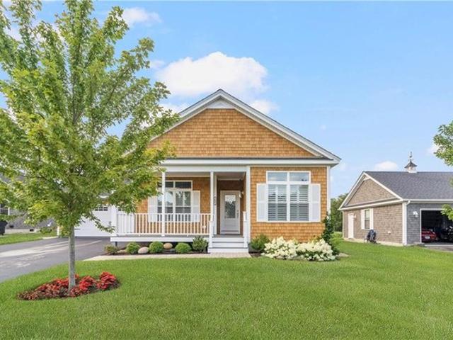 457 Sand Plains Trl, South Kingstown, RI 02879