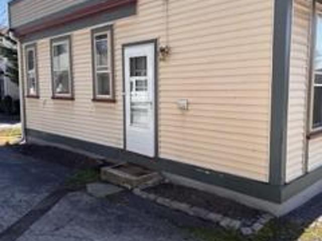 457 W Lancaster Ave, Unit B, Haverford, PA 19041 | MLS #PAMC2175
