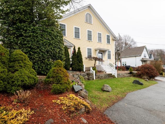 457 Washington St, Unit 2, Gloucester, MA 01930 | MLS #73498