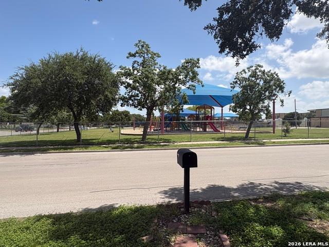 457 Winfield Blvd