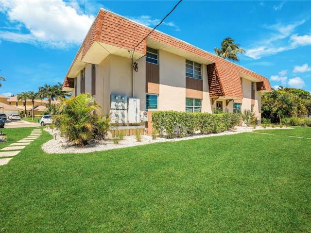 457 Tallwood St, Unit 406, Marco Island, FL 34145 | MLS #226002