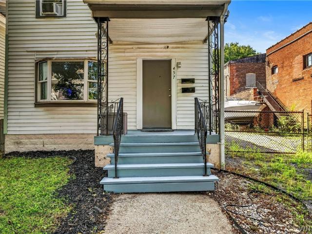 457 Vermont Street