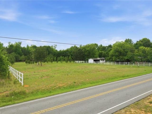 4584 Burch Bridge Rd, Burlington, NC 27217