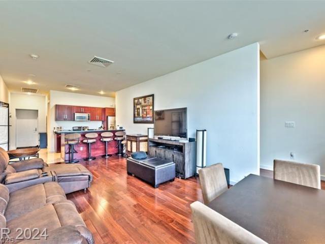 4585 Dean Martin Drive 202