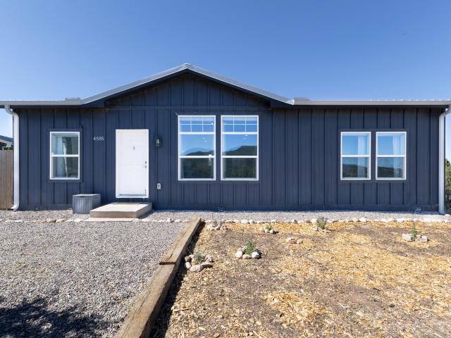 4585 La Madera Road