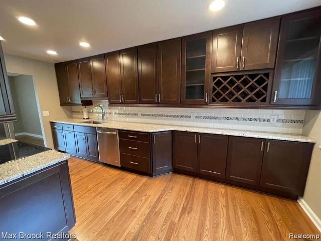 4585 Laurel Club Circle