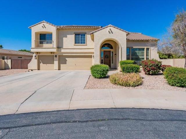 4586 N 153rd Dr, Goodyear, AZ 85395