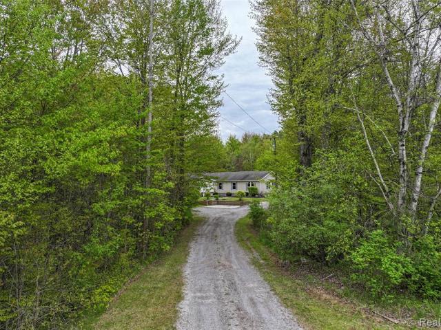 4587 Brown Road