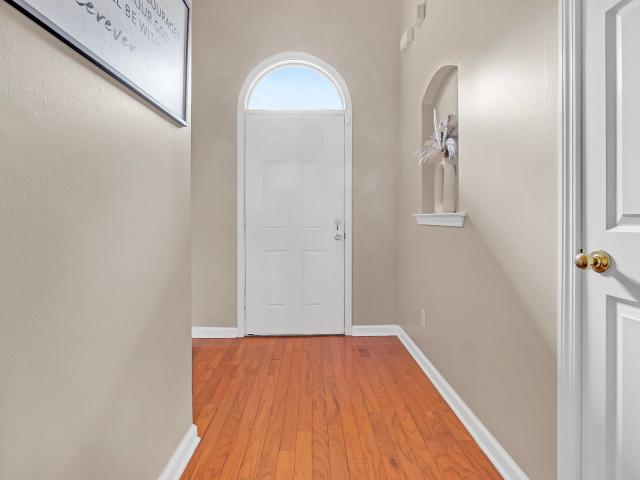 4588 tulip run dr