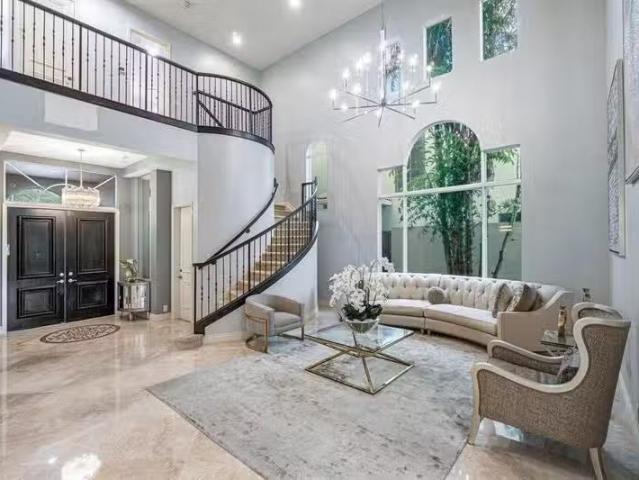 45891698 17771 Lake Azure Way
