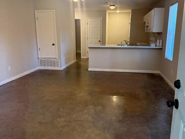 4589 range line rd