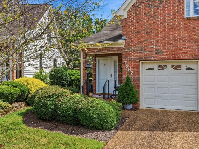 4580 Fire Pink Trail