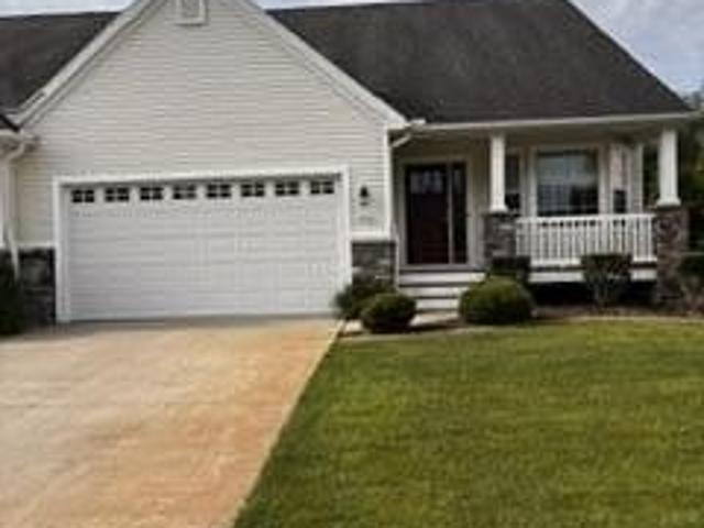 4583 Devon Dr, Jackson, MI 49201