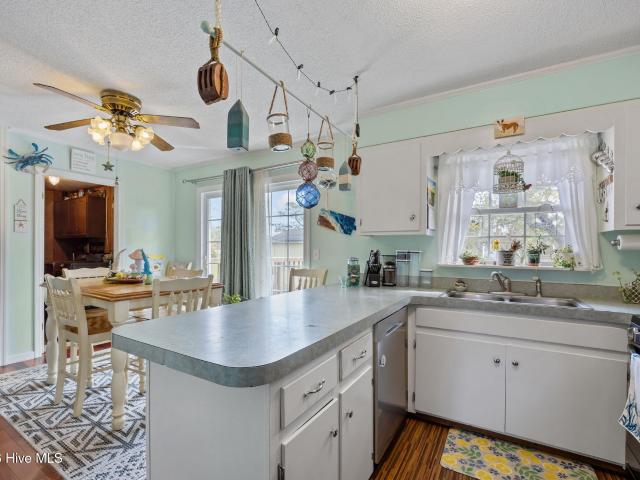 458 Bayview Drive
