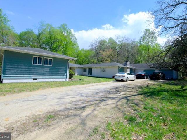 458 Greentree Rd, Sewell, NJ 08080