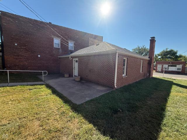 458 Locust Street