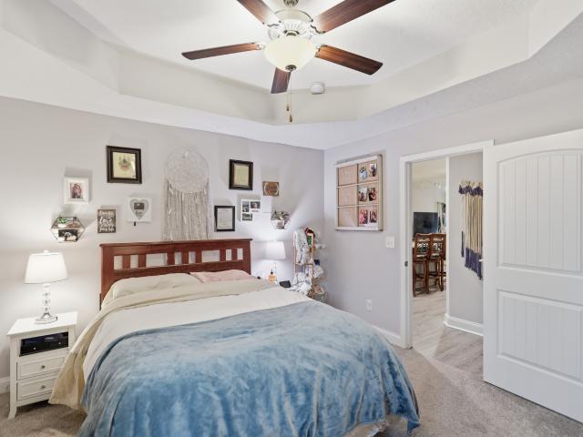 458 Laramie Dr