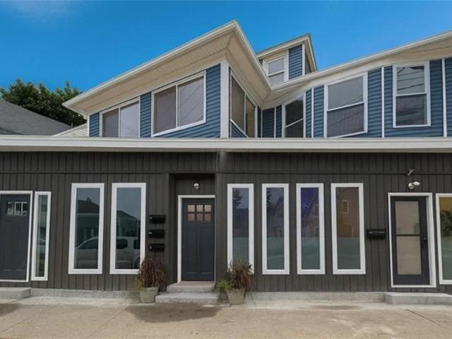458 Smithfield Ave, Pawtucket, RI 02860