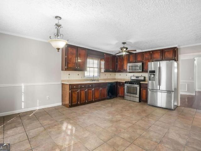 458 Stonebridge Court