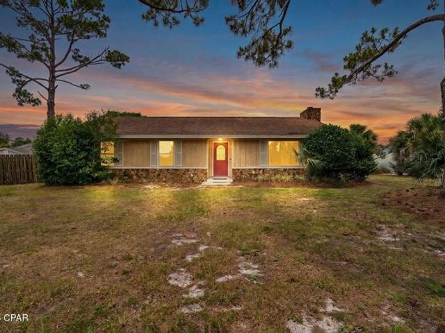 458 Wahoo Rd, Panama City Beach, FL 32408