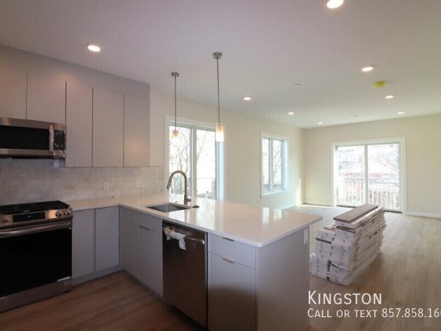 458 Washington St 1 bed, 1 full bath