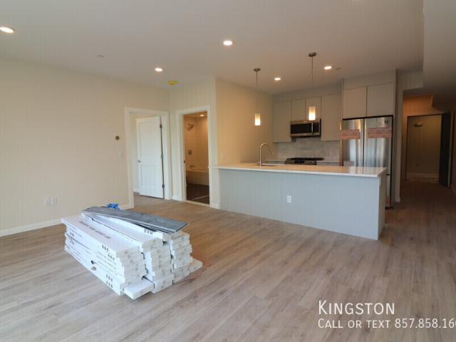 464 Washington St 1 bed, 1 full bath