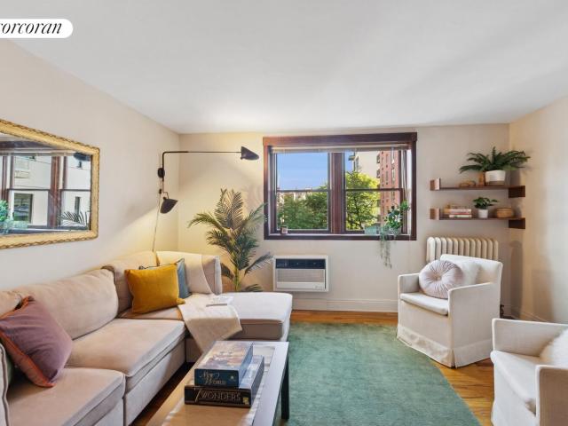 458 West 20th Street, New York, NY