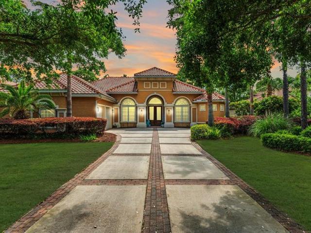 4594 Nautical Ct, Destin, FL 32541