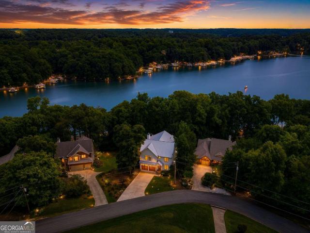 4594 Lakeview Lane