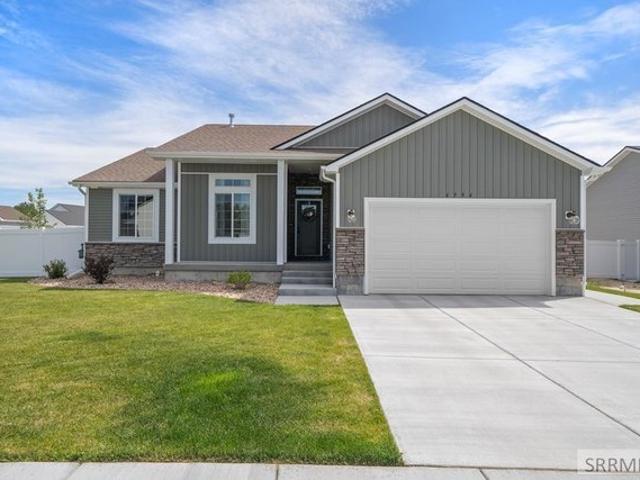 4594 Remuda Rd, Ammon, ID 83406
