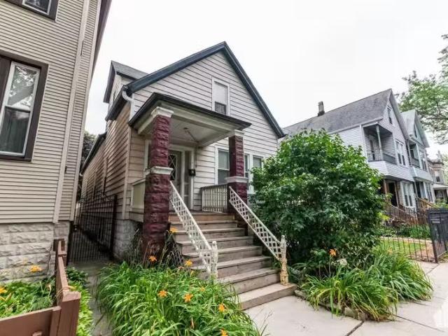 45970106 2231 N Sawyer Ave #2