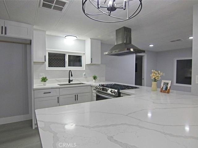 45991 Willowbrook Rd, Hemet, CA 92544