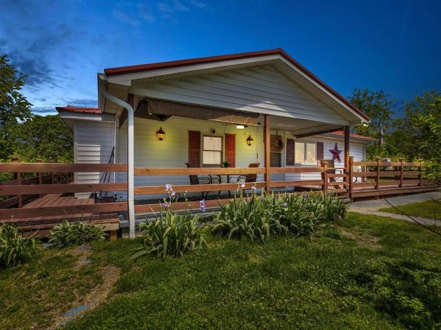 4590 County Road 1002