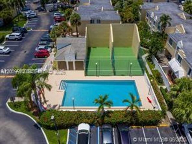 4590 SW 68th Ct Cir, Unit 8, Miami, FL 33155 | MLS #A12009 | Compass