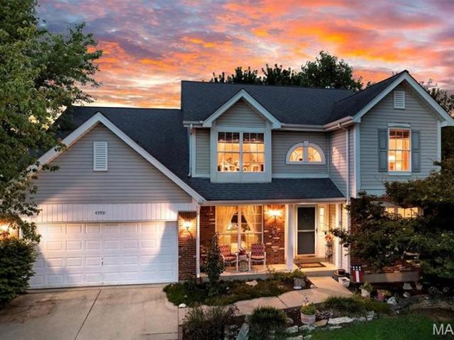 4590 Southridge Meadows Dr, Saint Louis, MO 63128