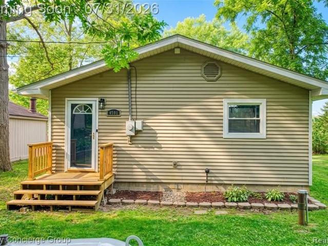 4591 Parker Dr, Marion Township, MI 48843