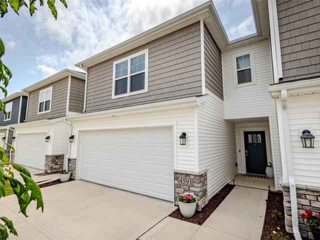 4591 SE Ember Ln, West Des Moines, IA 50265