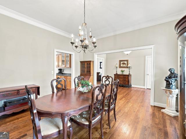 4593 Montclair Circle