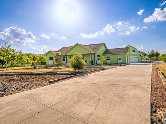459 E Ridge Ln, Kyle, TX 78640