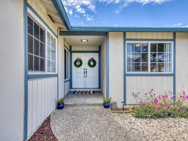 459 Lewis Pl, Marina, CA 93933