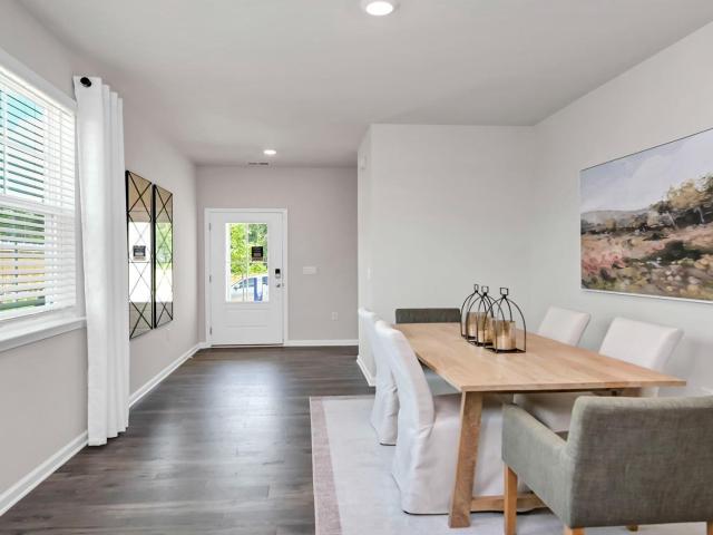 459 Leathertree Lane