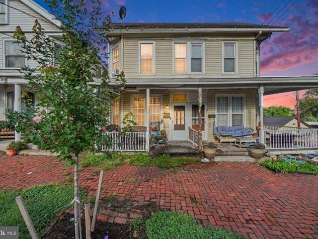 459 Market St, Millersburg, PA 17061