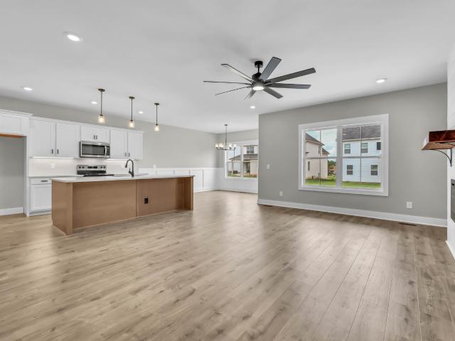 459 Spiderwort Dr