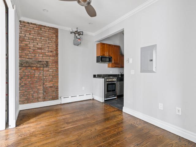 459 W 50TH Street 2W