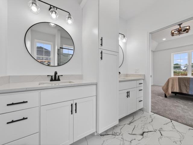 459 W 14th Street